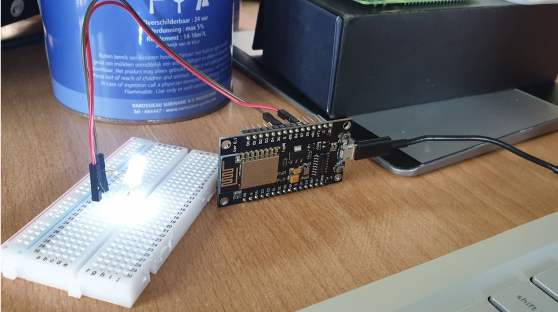 9. Embedded programming - Lakaz Lab - Suriname - Fab Academy 2019